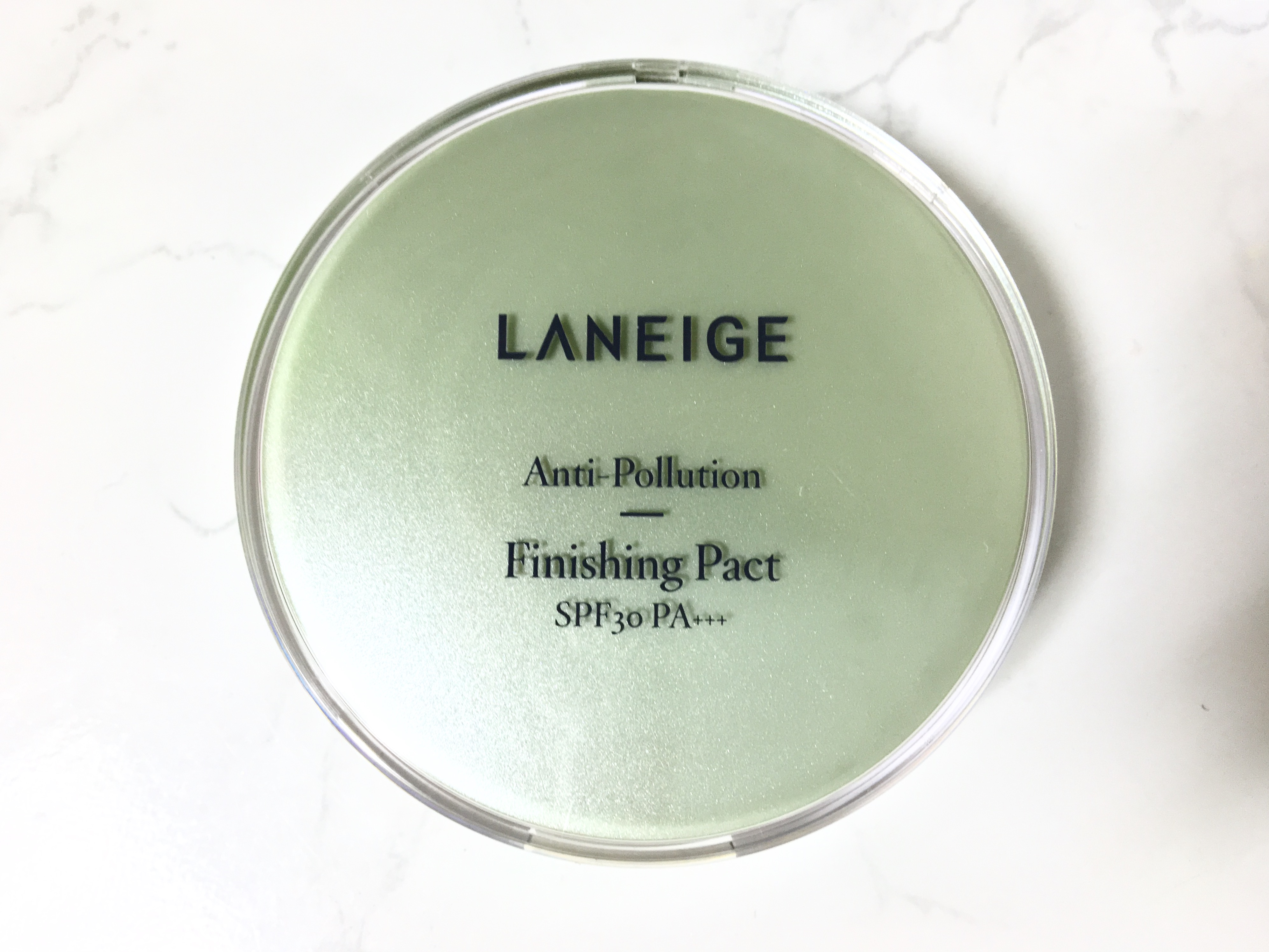 Green Face Powder? Laneige Anti-Pollution Finishing Pact Review ...